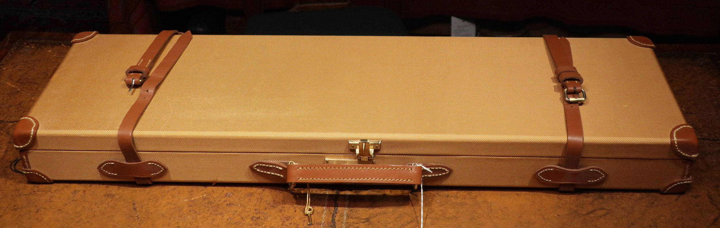 Trunk Case for Side-by-Side Shot