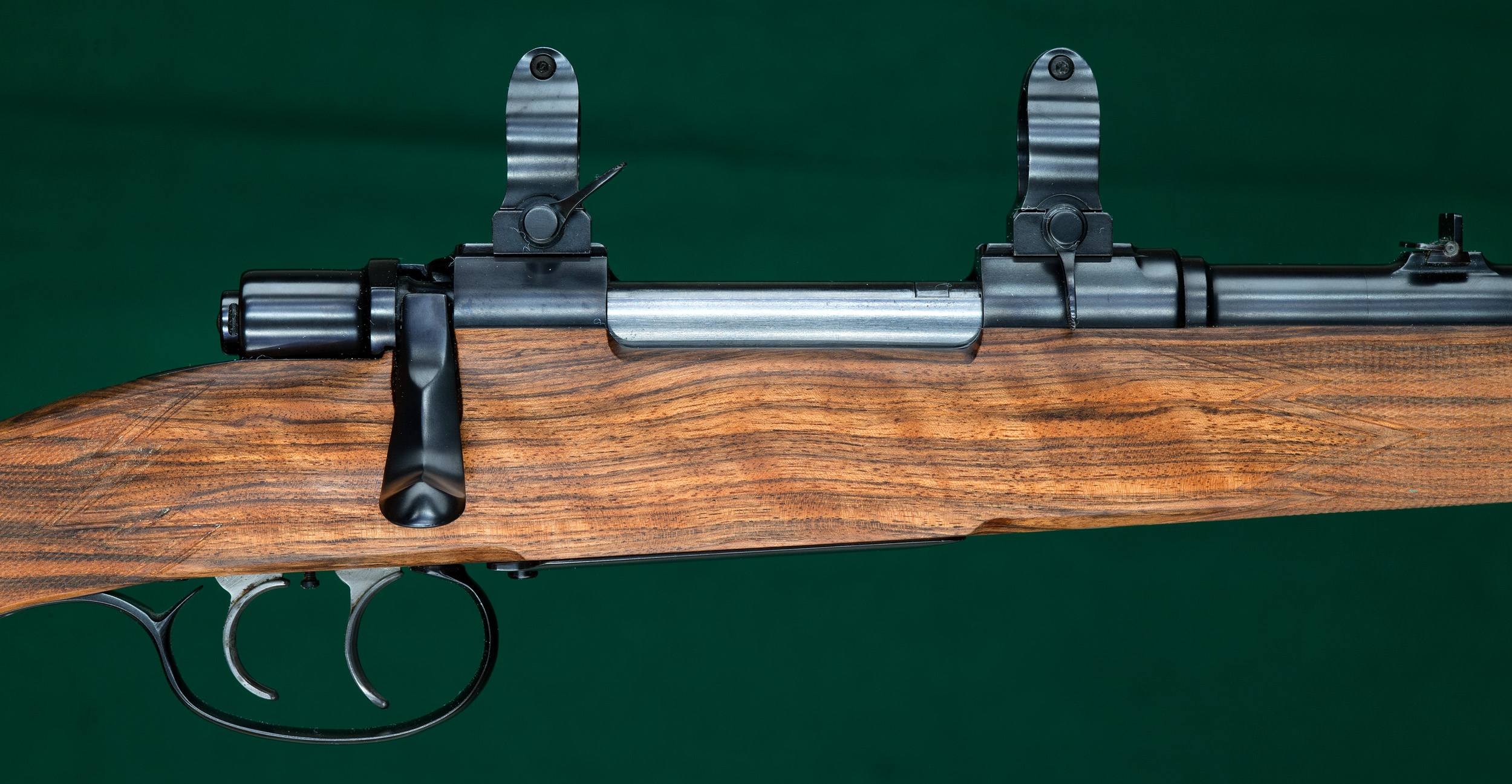 Zbrojovka Brno Custom CZ 22-F