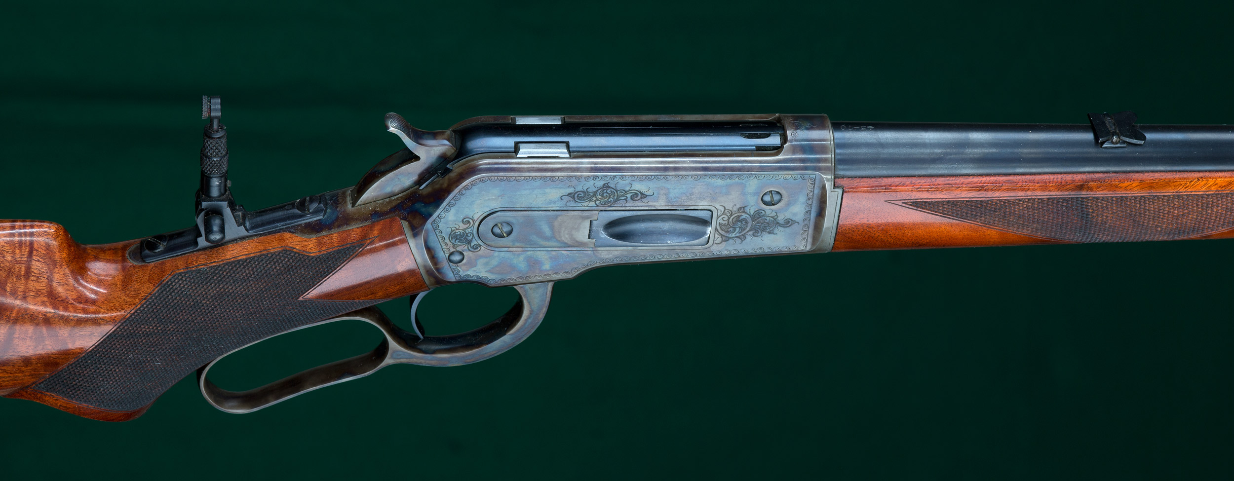 Winchester Model 1886 Deluxe